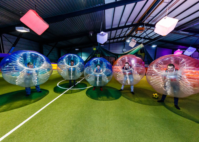 Bubbel voetbal - Avontuurfabriek : Avontuurfabriek Bubbel voetbal - Avontuurfabriek : Avontuurfabriek